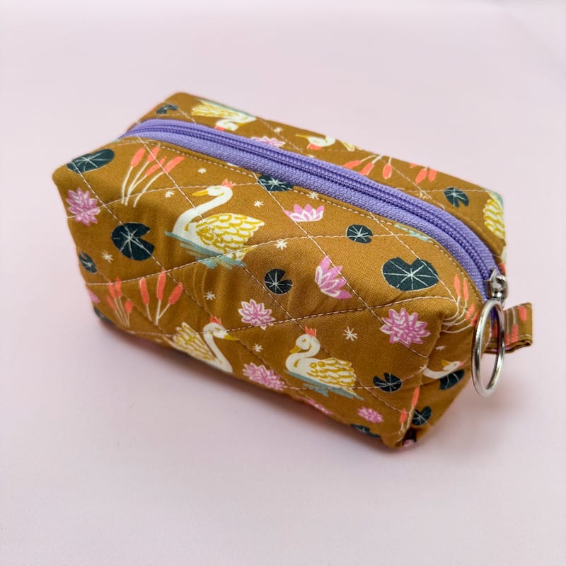 Estuche Quilt Mini - Swan Lake | DECATALOGO