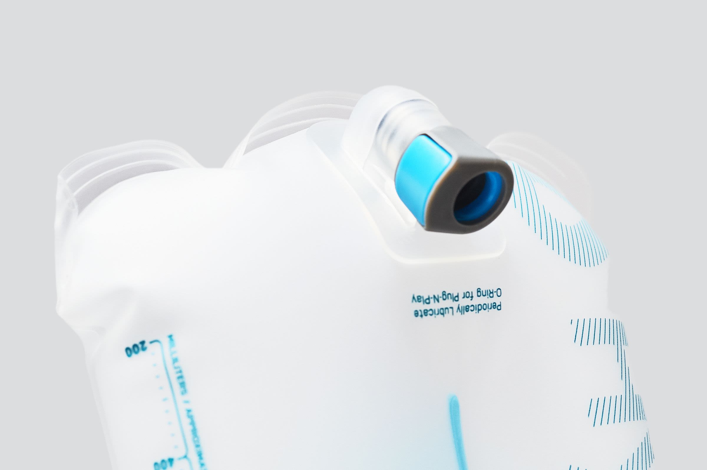 HydraPak - Shape-Shift 2L/70Oz - Clear - Hydration Reservoir | Takano Store