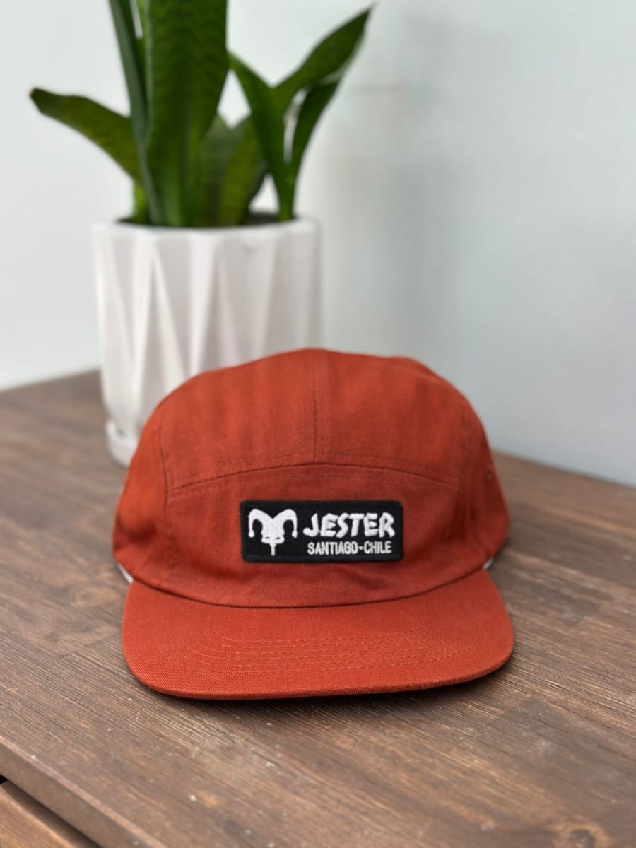 Five panel Jester hat | Cervecería Jester