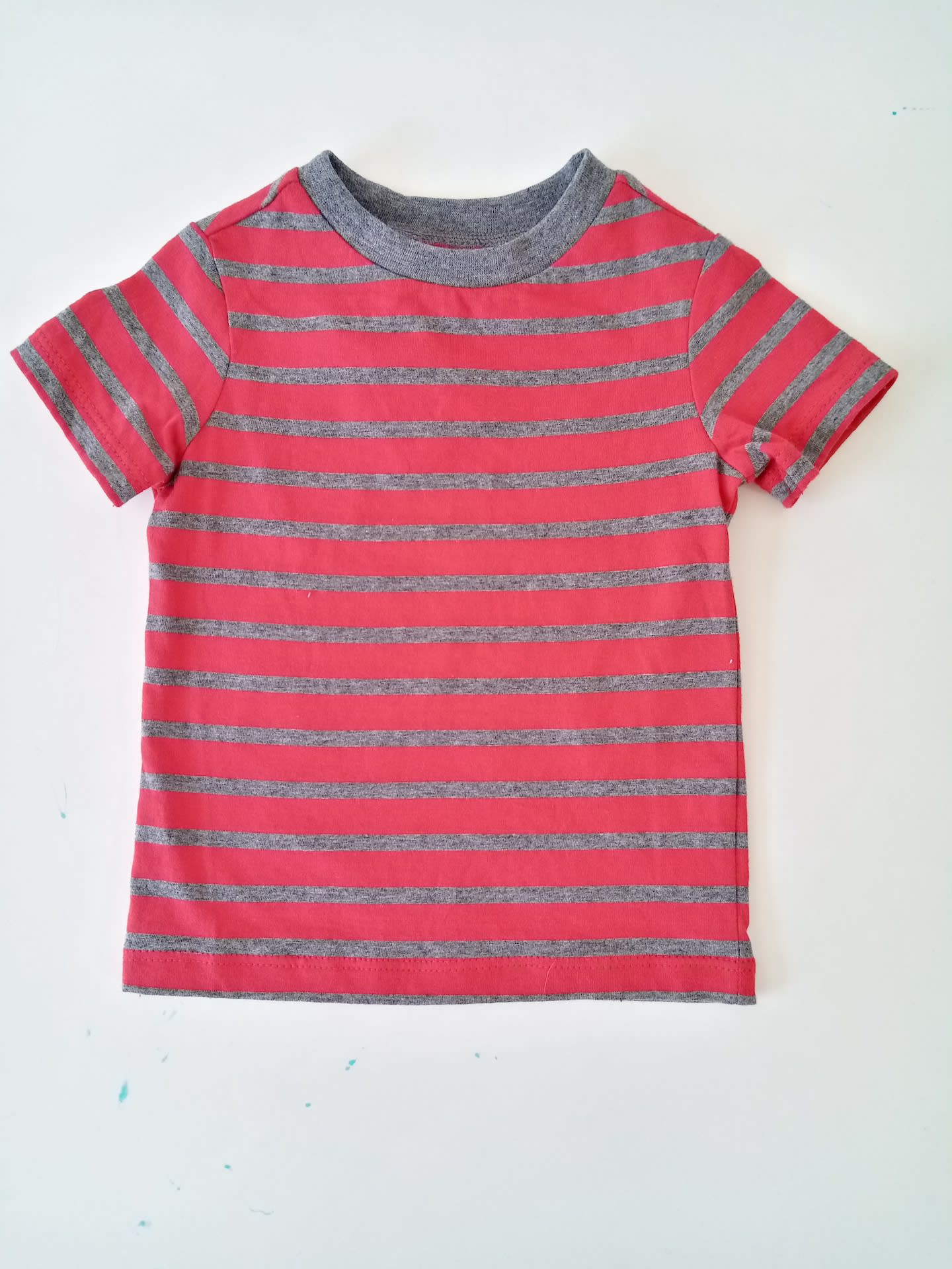 POLERA BEBE FIRST IMPRESSIONS ROJA | Mom La Brava | Calidad a tu alcance