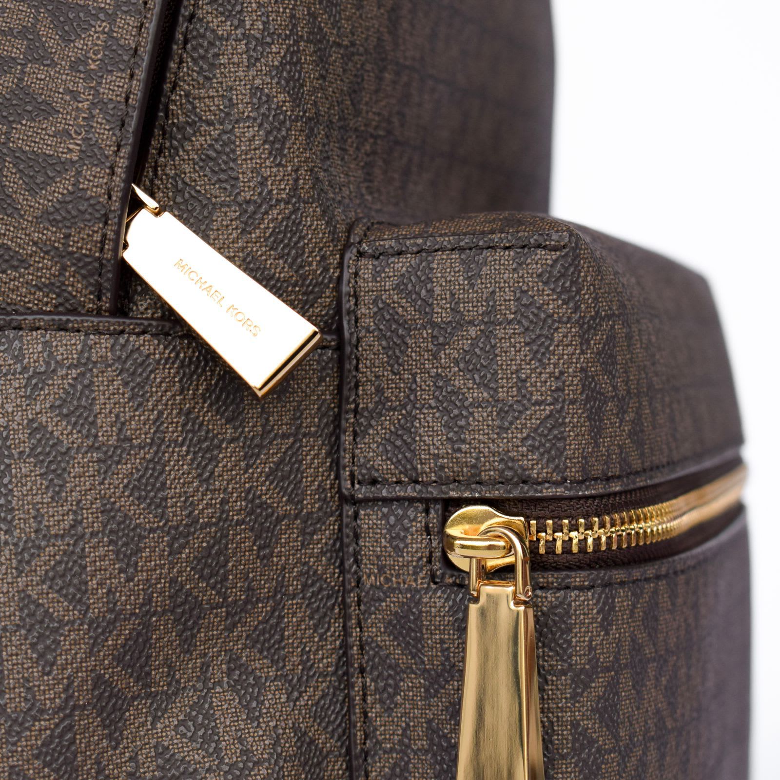 Mochila Michael Kors Sally con porta ipad Cafe Monograma | Befashion