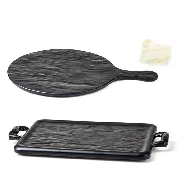 TABLA DE MELAMINA NEGRA REDONDA CON MANGO 25 CM DIAMETRO | The Home Bar