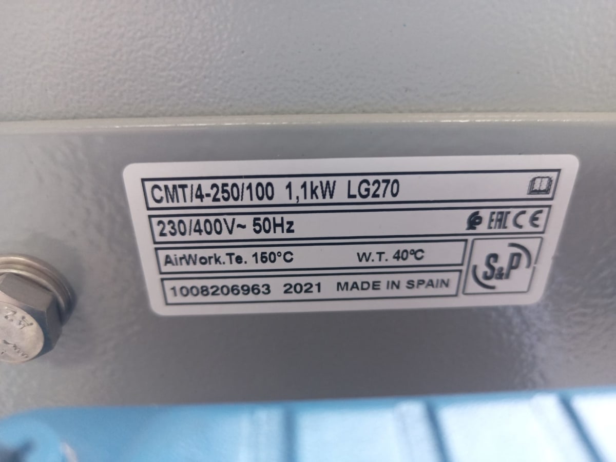 EXTRACTOR CENTRÍFUGO CMT/4-250/100 1,1KW | Extractores de aire