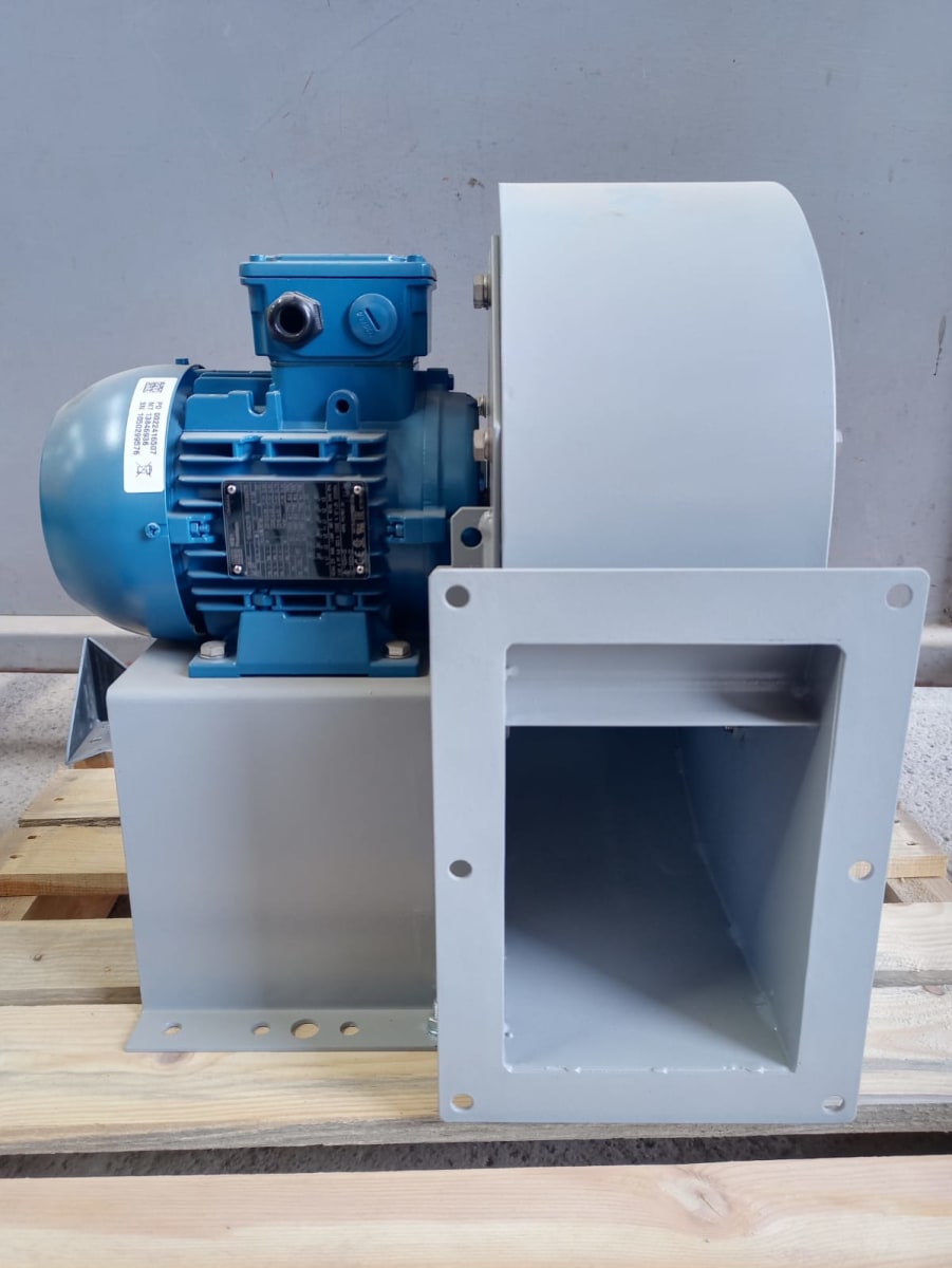 EXTRACTOR CENTRÍFUGO CMT/2-225/090 1,1KW | Extractores de aire