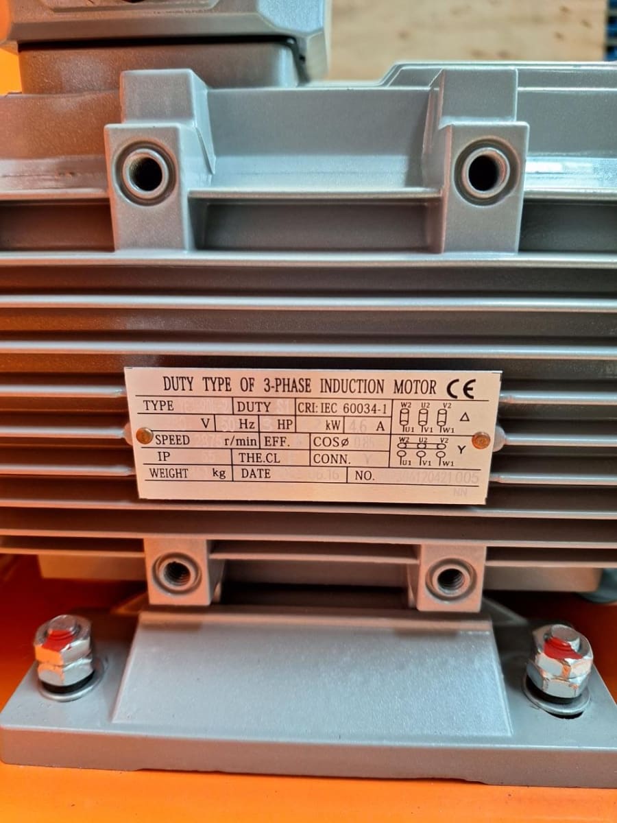 EXTRACTOR CENTRÍFUGO CBA-BA 315 2,2 KW 2900 RPM, 380V | Extractores de aire