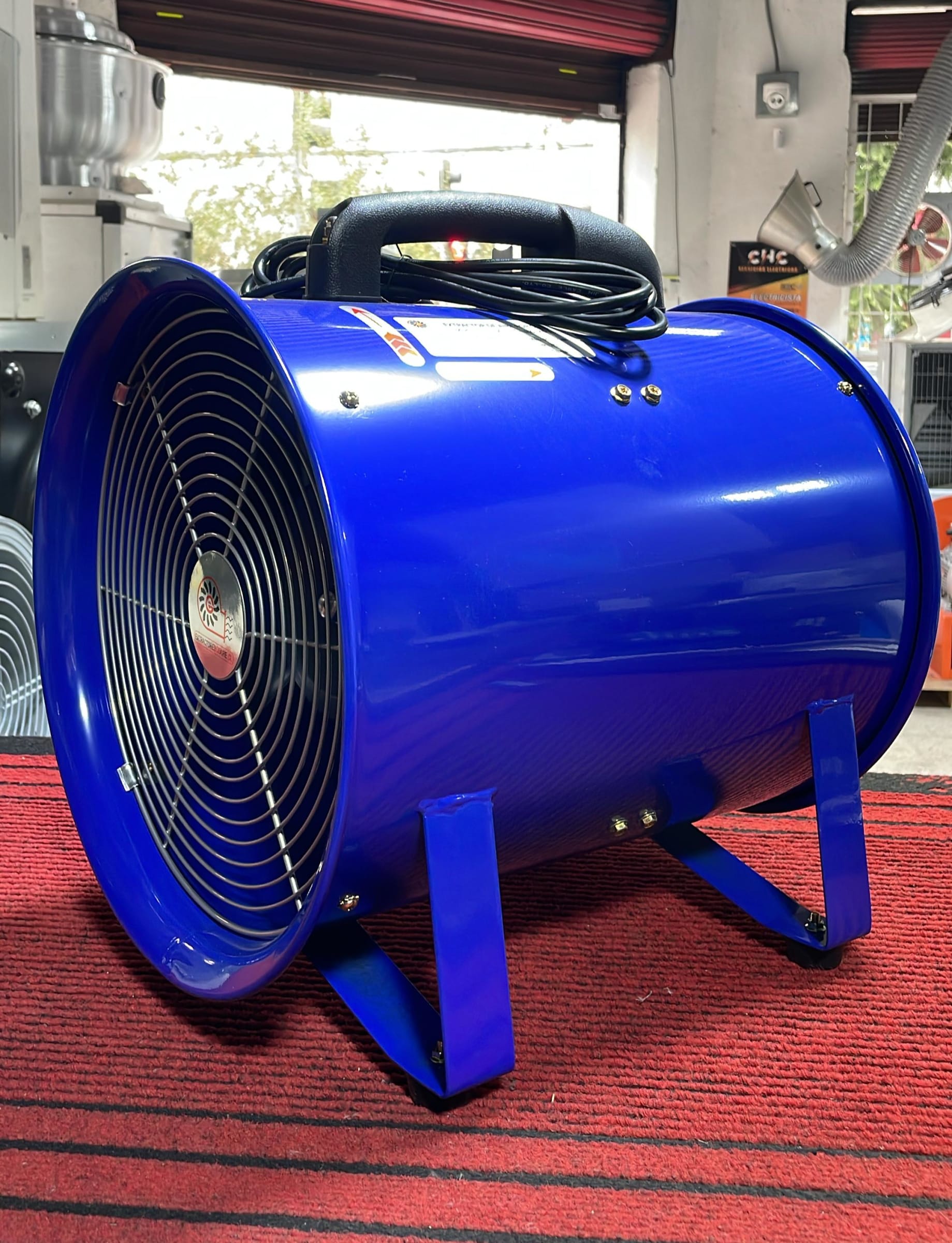 EXTRACTOR TUBULAR PORTATIL 300 MM. 220 V. | Extractores de aire