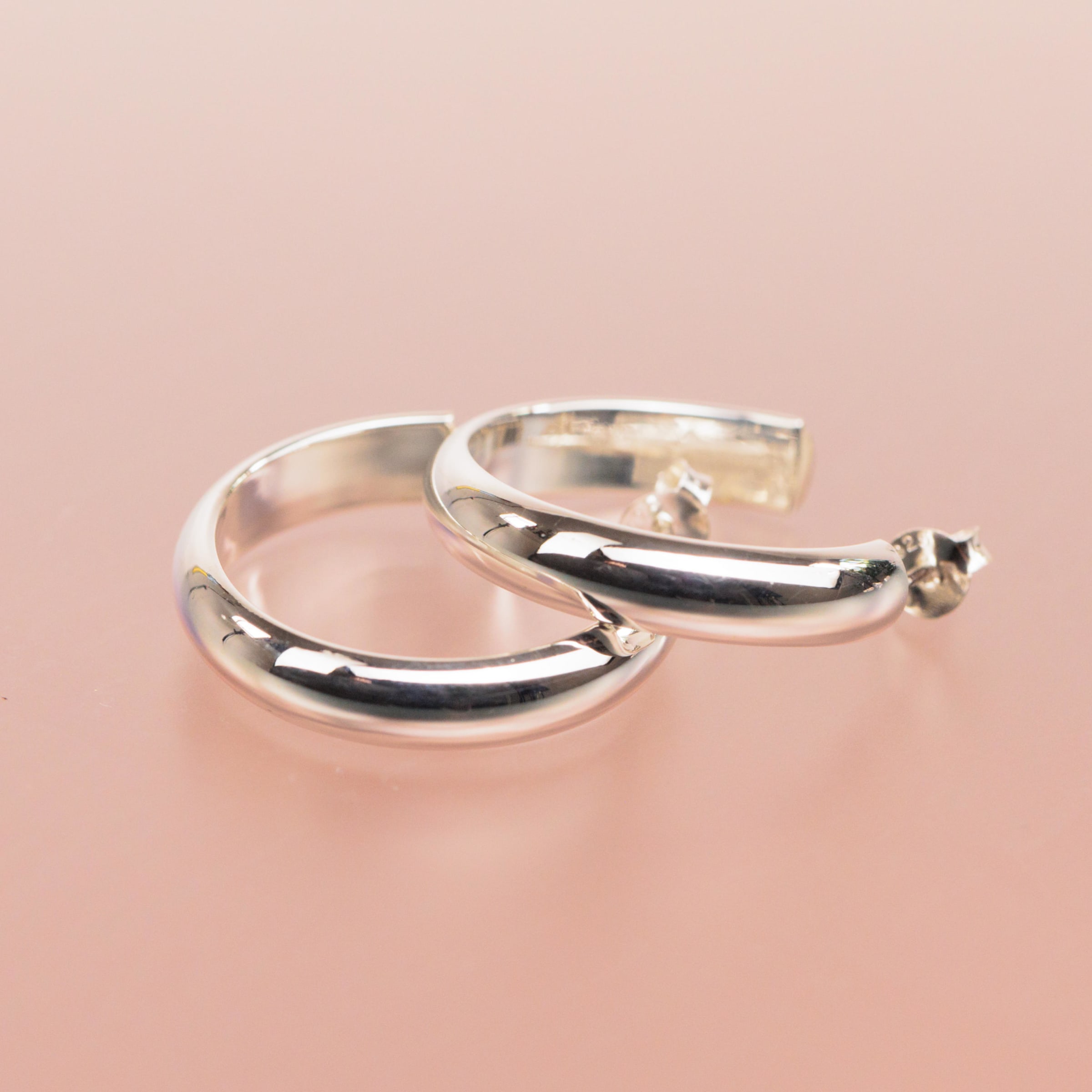 ARGOLLA MEDIA CAÑA LISA | Joya Argent