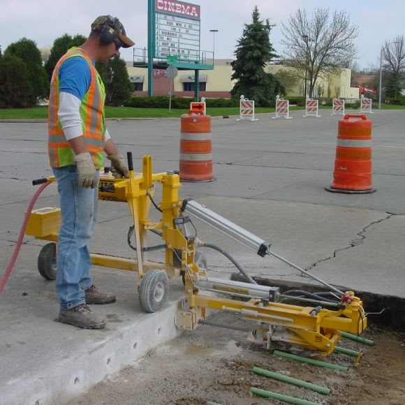 Maquinaria Para Hormigón y Asfalto | HD TOOLS | Soluciones en Construcción e Industria