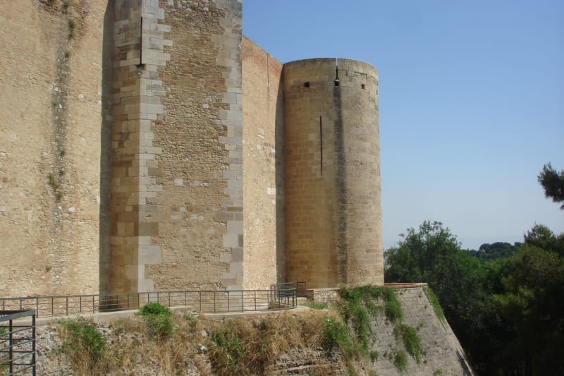 Tienda - il Castello