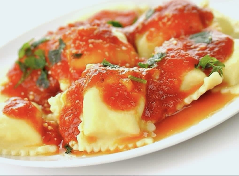 RAVIOLON DE CARNE CON CEBOLLA CARAMELIZADA | Tienda - il Castello
