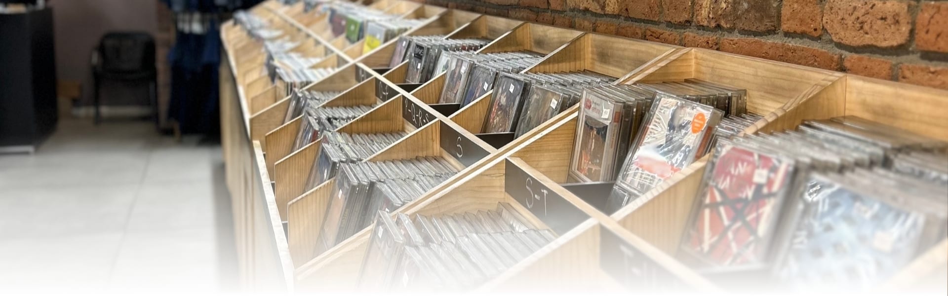 CD | Billboard Chile Disquería | Vinilos - CDs - Regalos