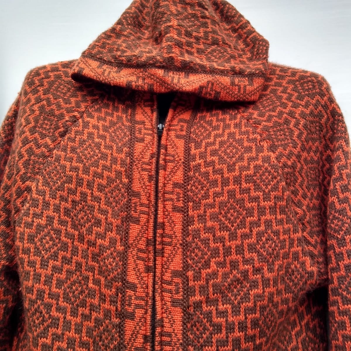 Chaleco chacana capucha y cierre | Inkatej | Tejidos artesanales ...