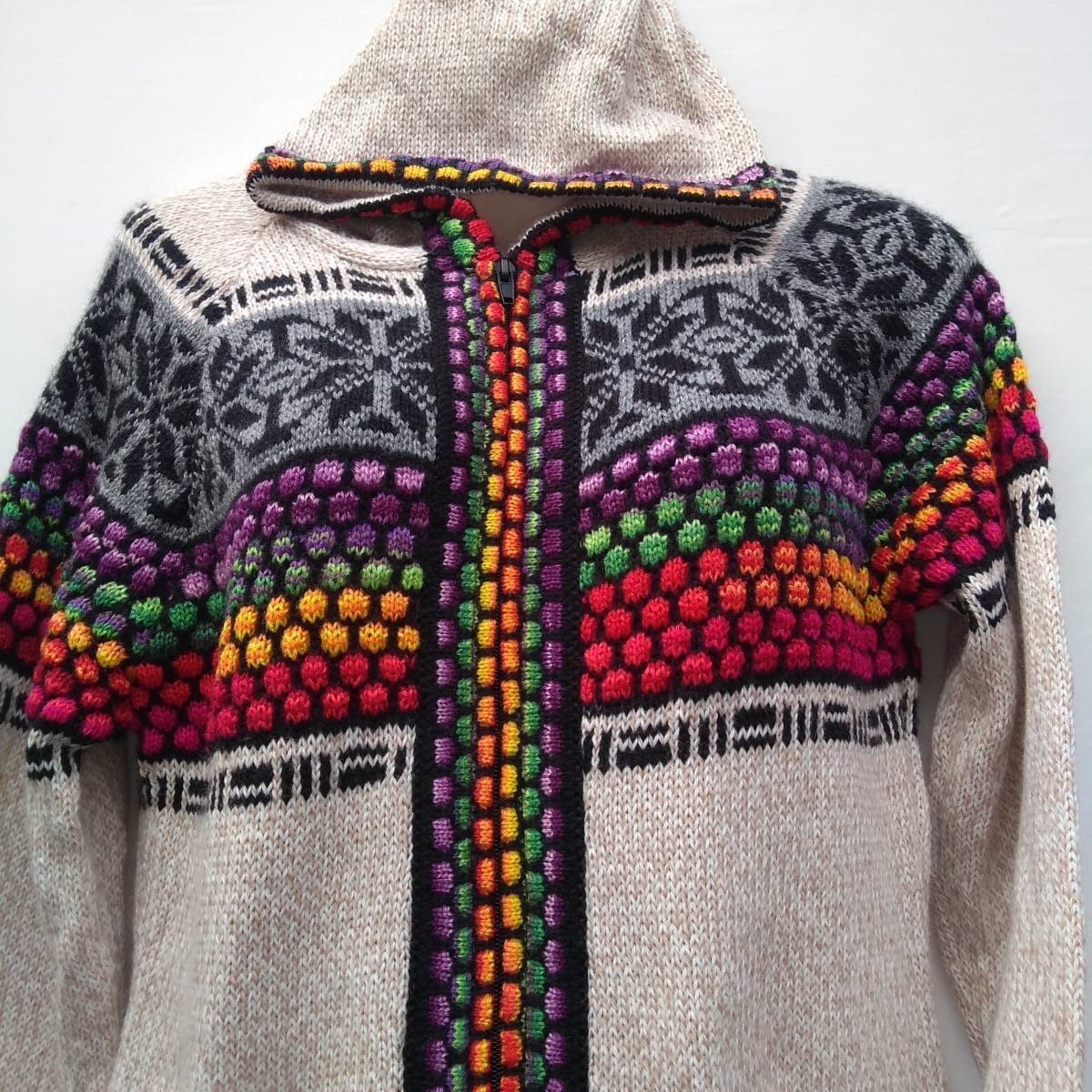 Chompa cuzqueña beige | Inkatej | Tejidos artesanales. Ponchos ...