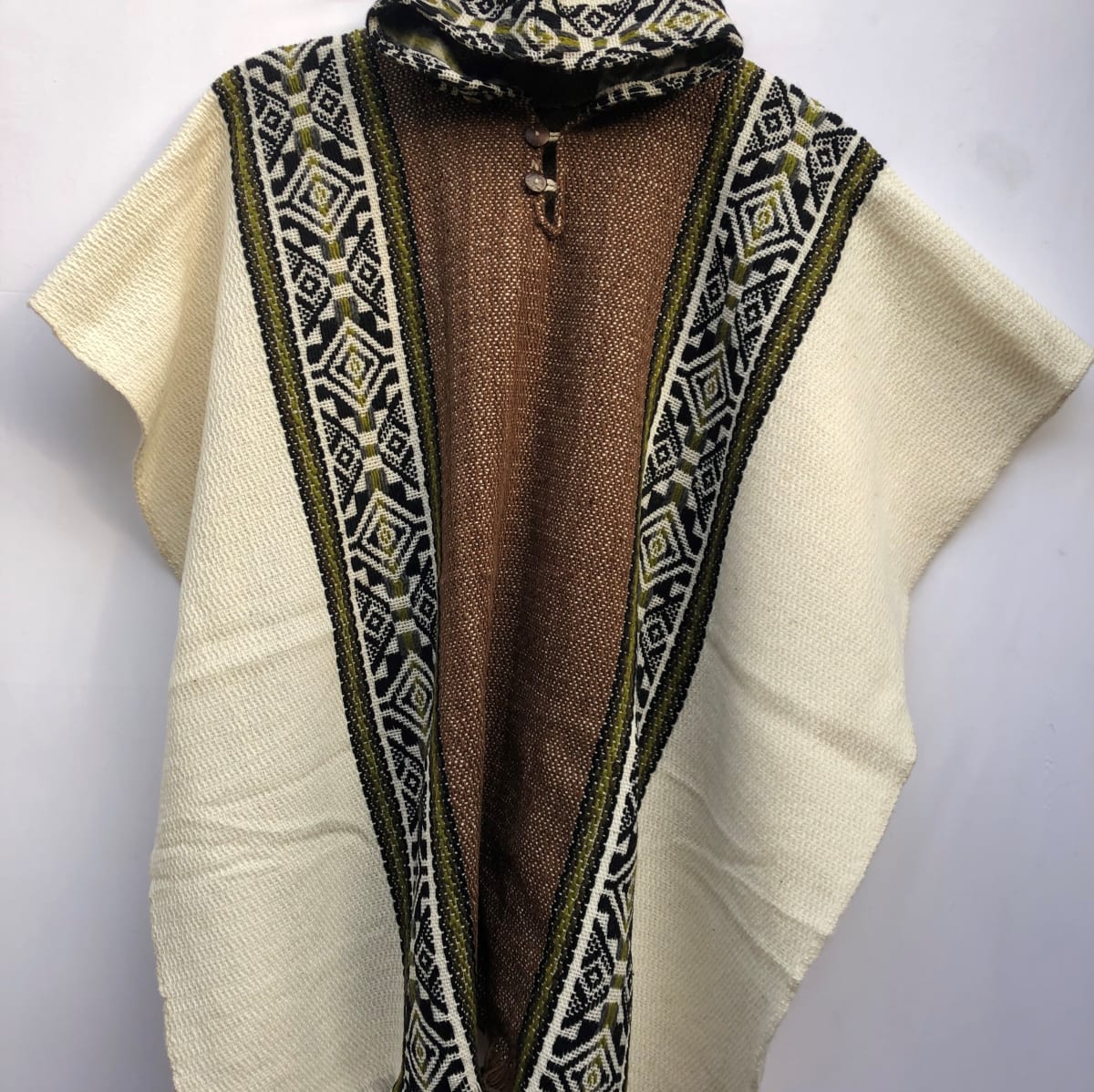 Poncho Capucha Blanco y Café B | Inkatej | Tejidos artesanales. Ponchos ...