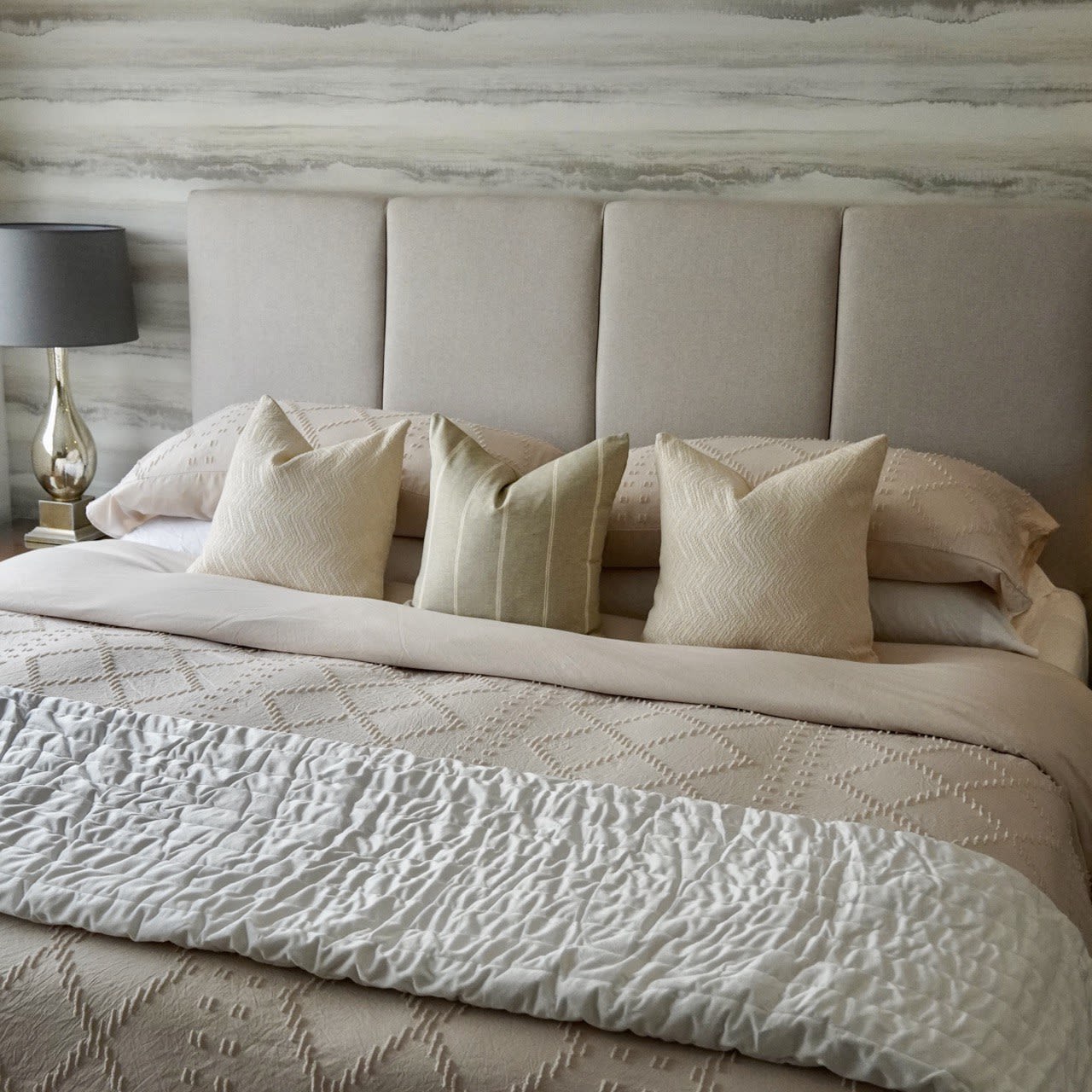 Cabecera Tana | Claudia Riva