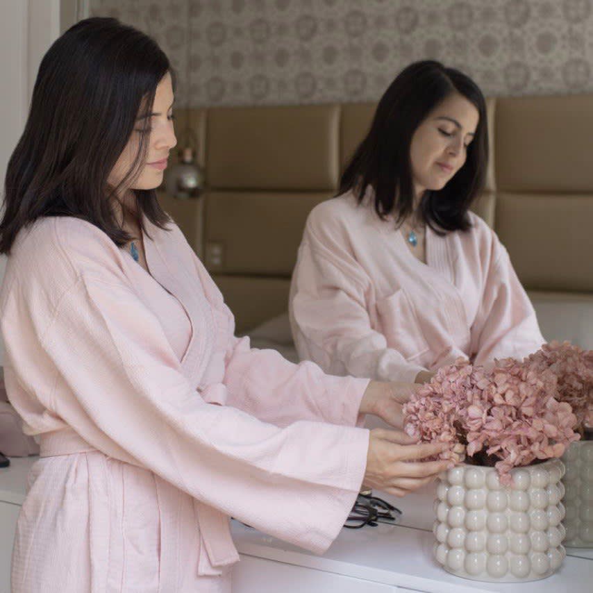 Bata de Baño Bolsillos Rosada | Claudia Riva