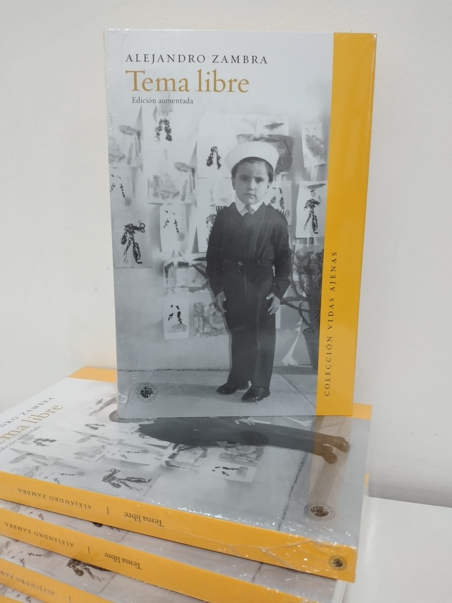 TEMA LIBRE | espaciopublicodelibroslibreria.cl