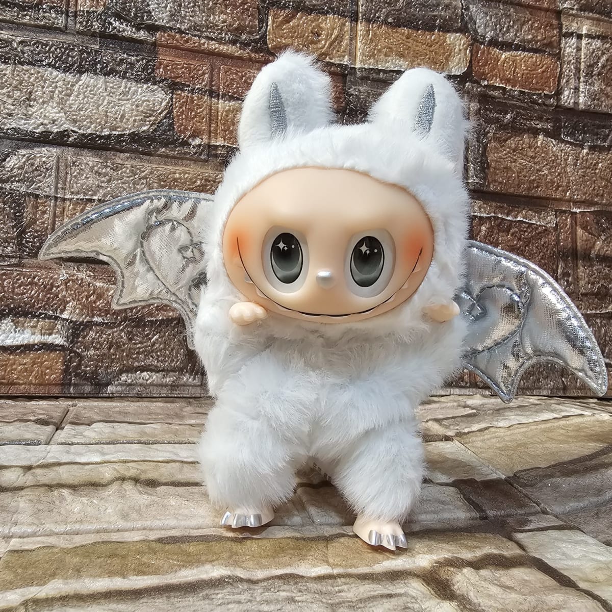 Dupe Labubu Zimomo Angel in Clouds Edición Especial Réplica | Detalles ...