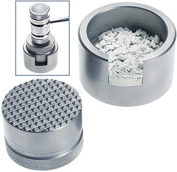 Titanium Bone Cruncher | Biomateriales Chile