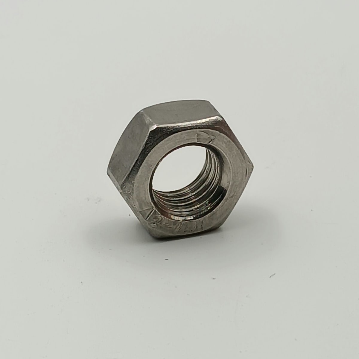 TUERCA HEXAGONAL DIN 934 A2 (304) M4 - 0.70 | RNK Ferreteria Industrial