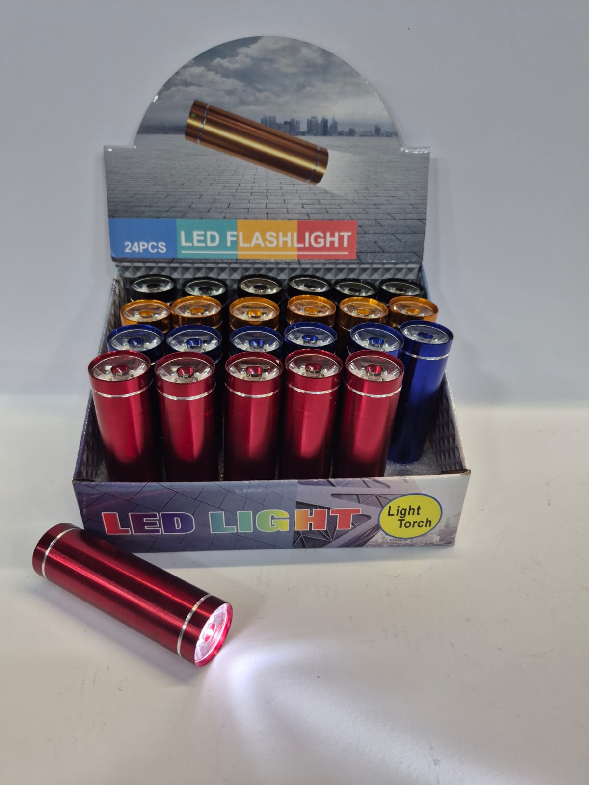 Linterna Led chica 3 pilas | Nuevo Alesan Importadora
