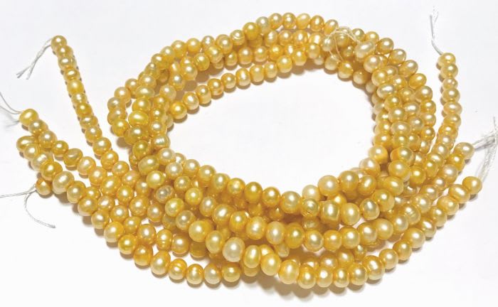 Perla Natural Potato Oro 4-5mm (Tira) | Mundo del Joyero