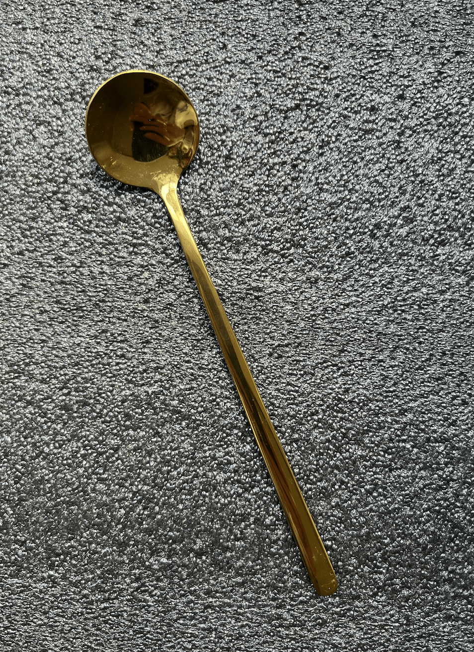 CUCHARA DORADA SIMPLE CHICA | AMIGAS DEL SALTO