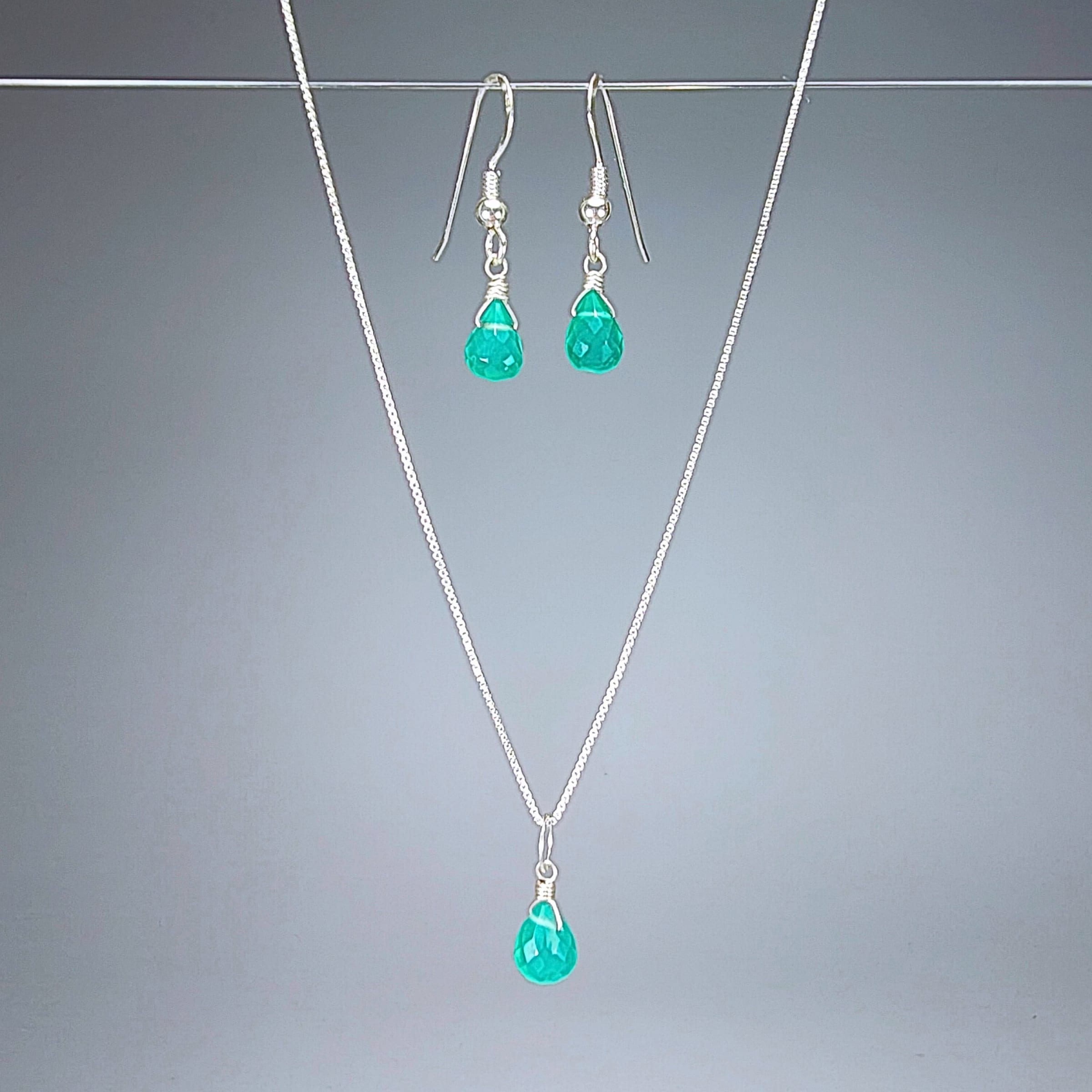 Mini Conjunto De Ónix Verde de 8 mm | Catarata: Cristales y Rocas