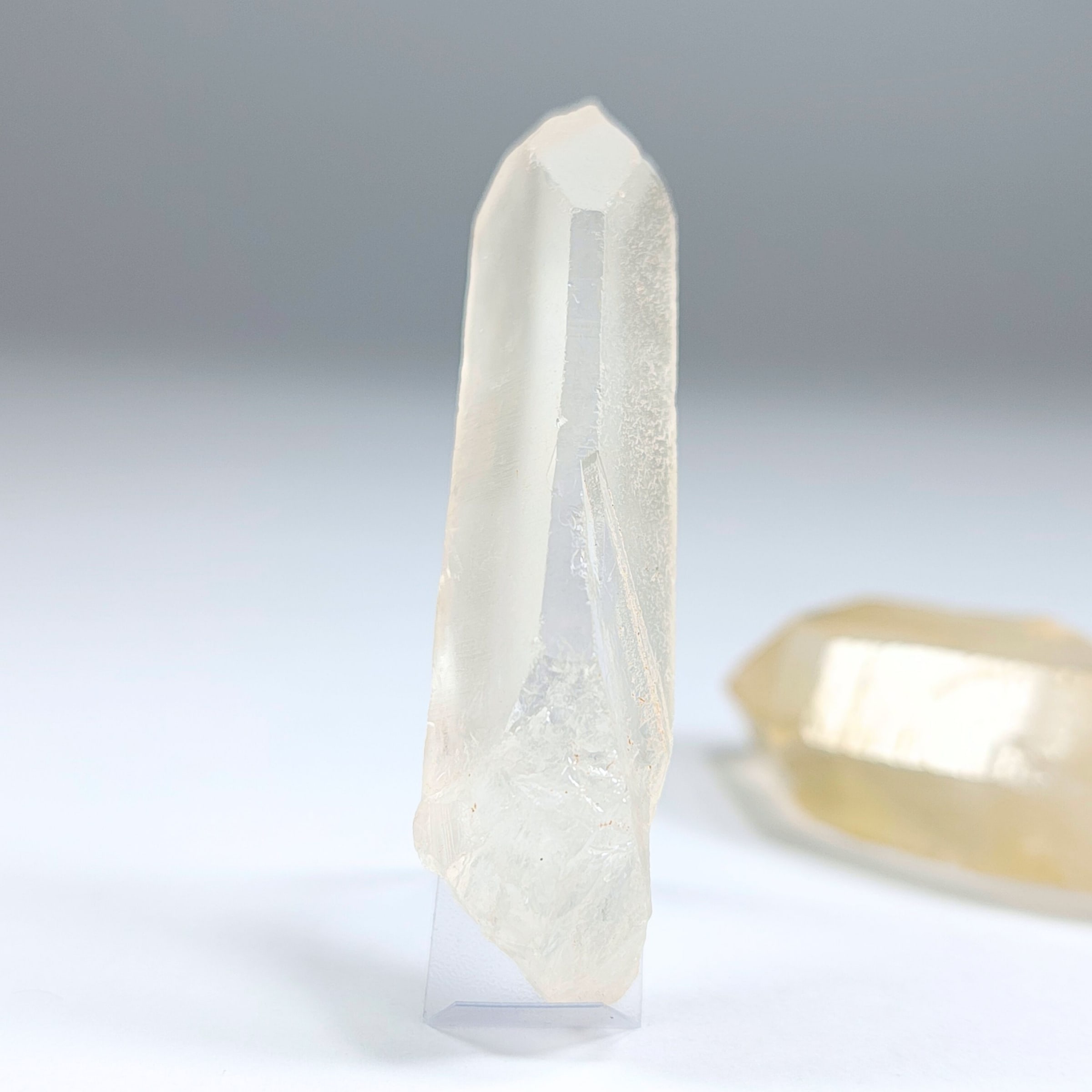 Punta De Cuarzo Cristal de 5 X 2 cm | Catarata: Cristales y Rocas