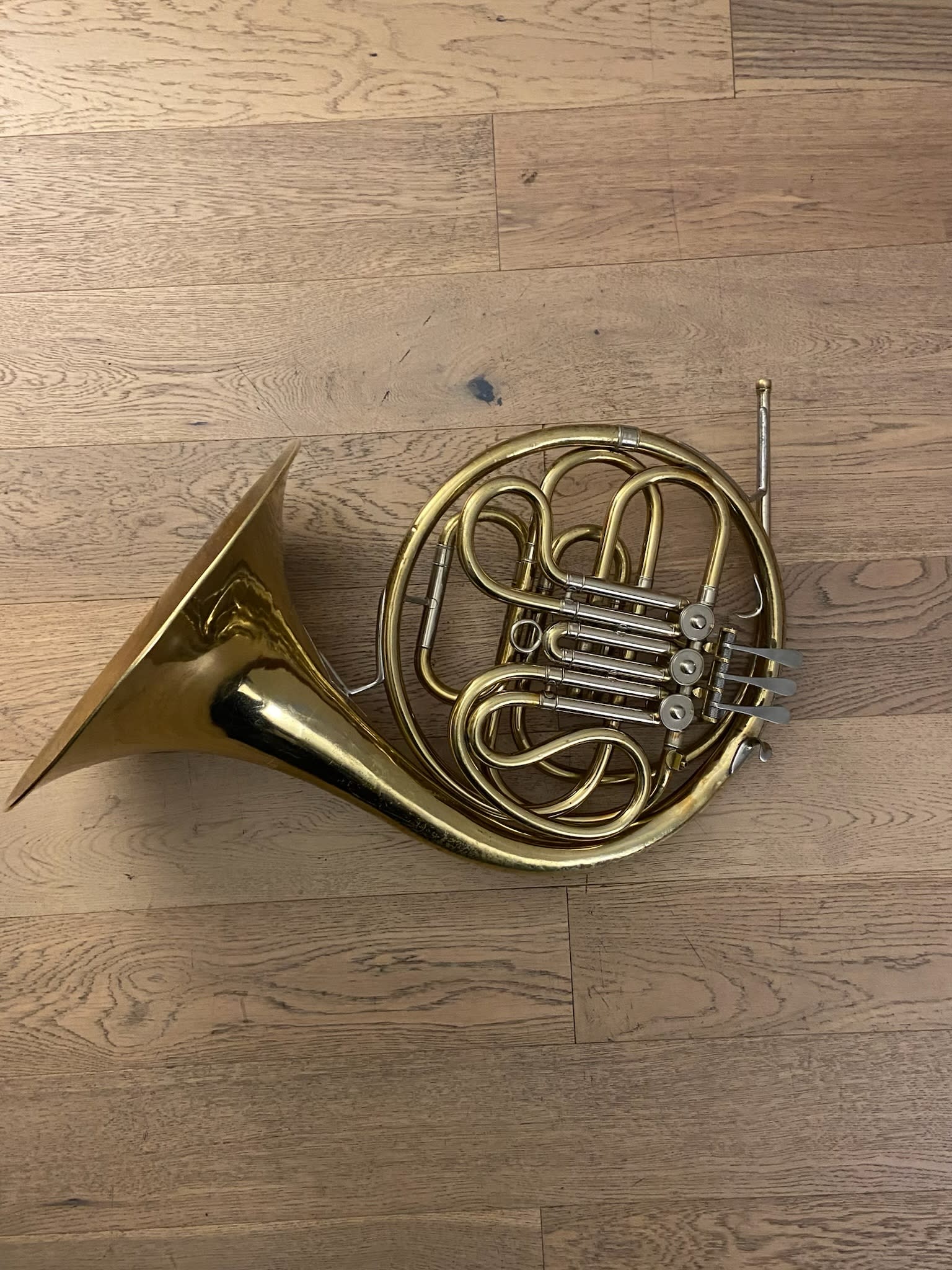 Corno Frances Conn (SKU:2389) | Instrumentos Chile