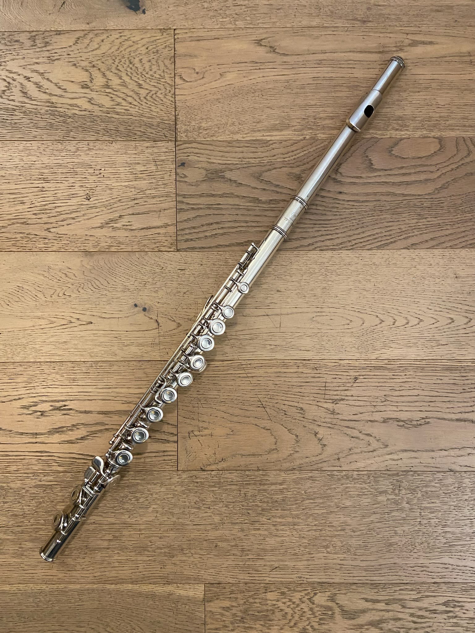 Flauta Traversa Plato cerrado Yamaha YFL-24S (SKU:2180) | Instrumentos ...