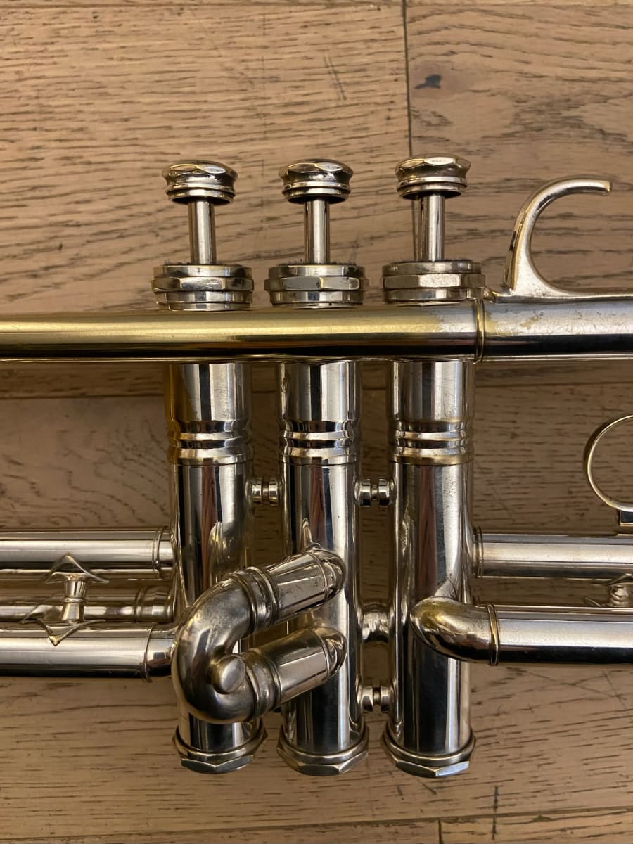 Trompeta Julius Keilwerth Toneking De Luxe (SKU:2214) | Instrumentos Chile