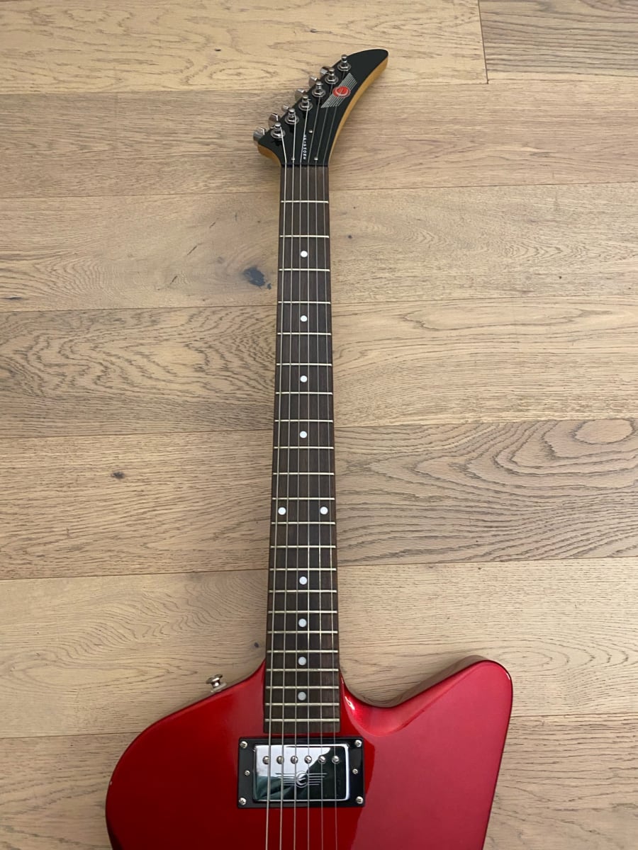 Guitarra eléctrica Epiphone Slasher (SKU:1570) | Instrumentos Chile