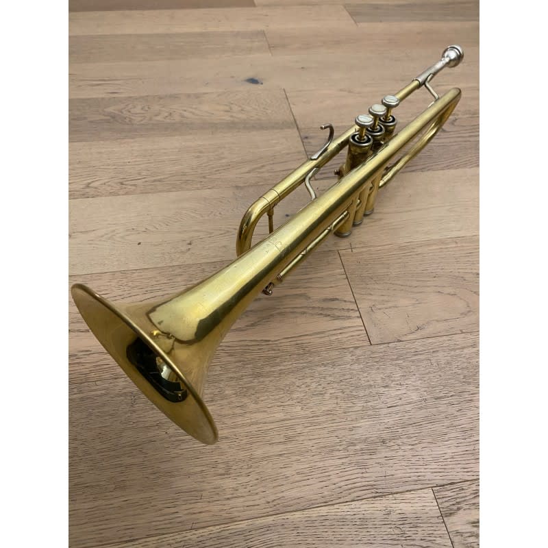 Trompeta Vincent Bach TR300 (SKU:1694) | Instrumentos Chile