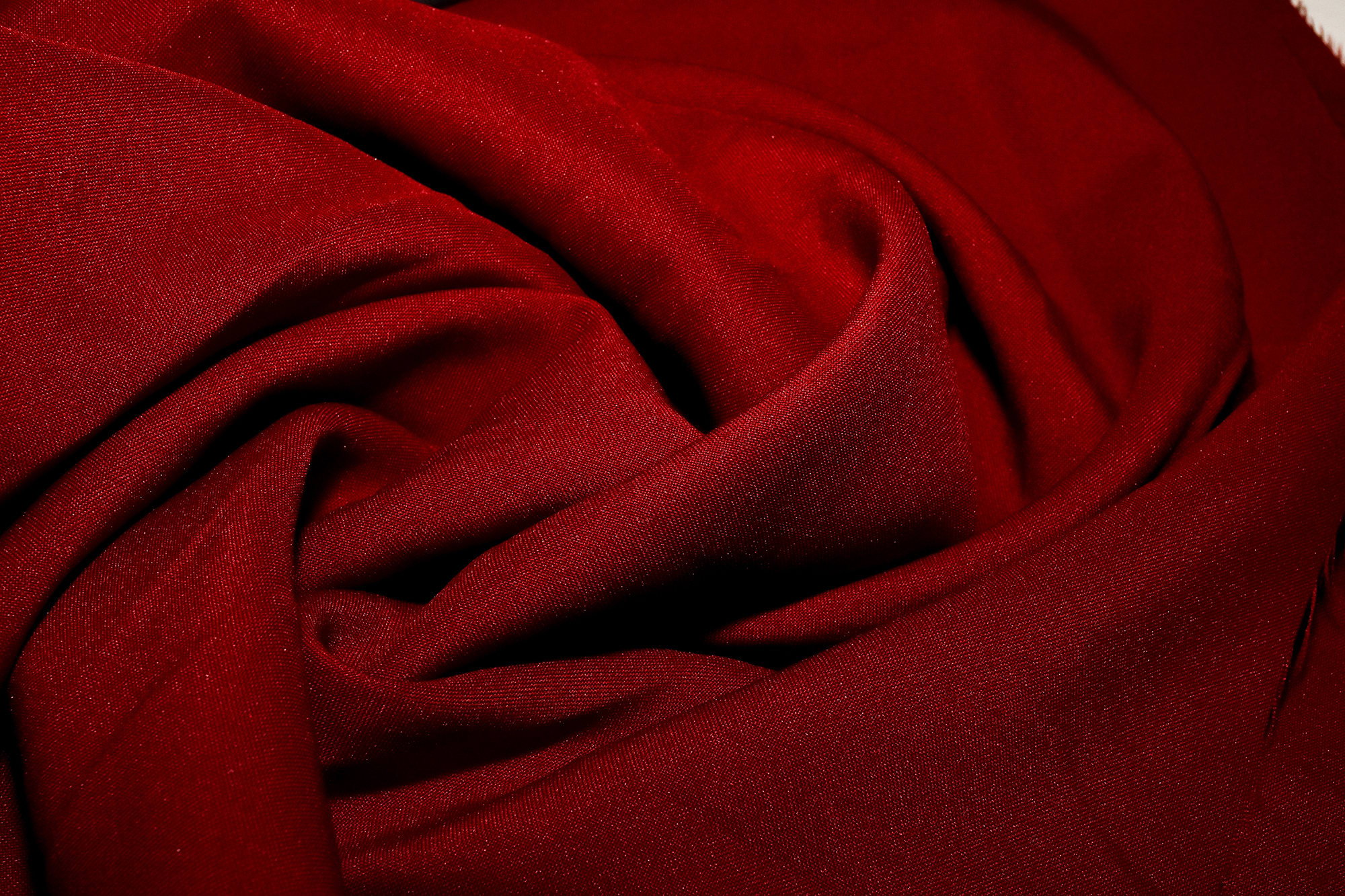 TELA BI STRETCH COLOR ROJO ITALIANO 37 | Morales Spa | El Rey Del Crochet