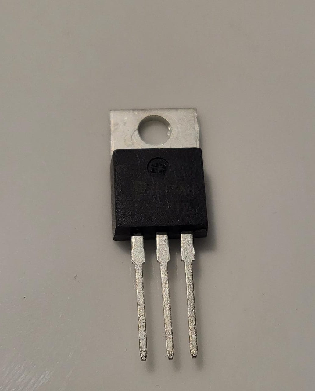 REGULADOR KA7912 (Inc IGV) | Envirotechlab