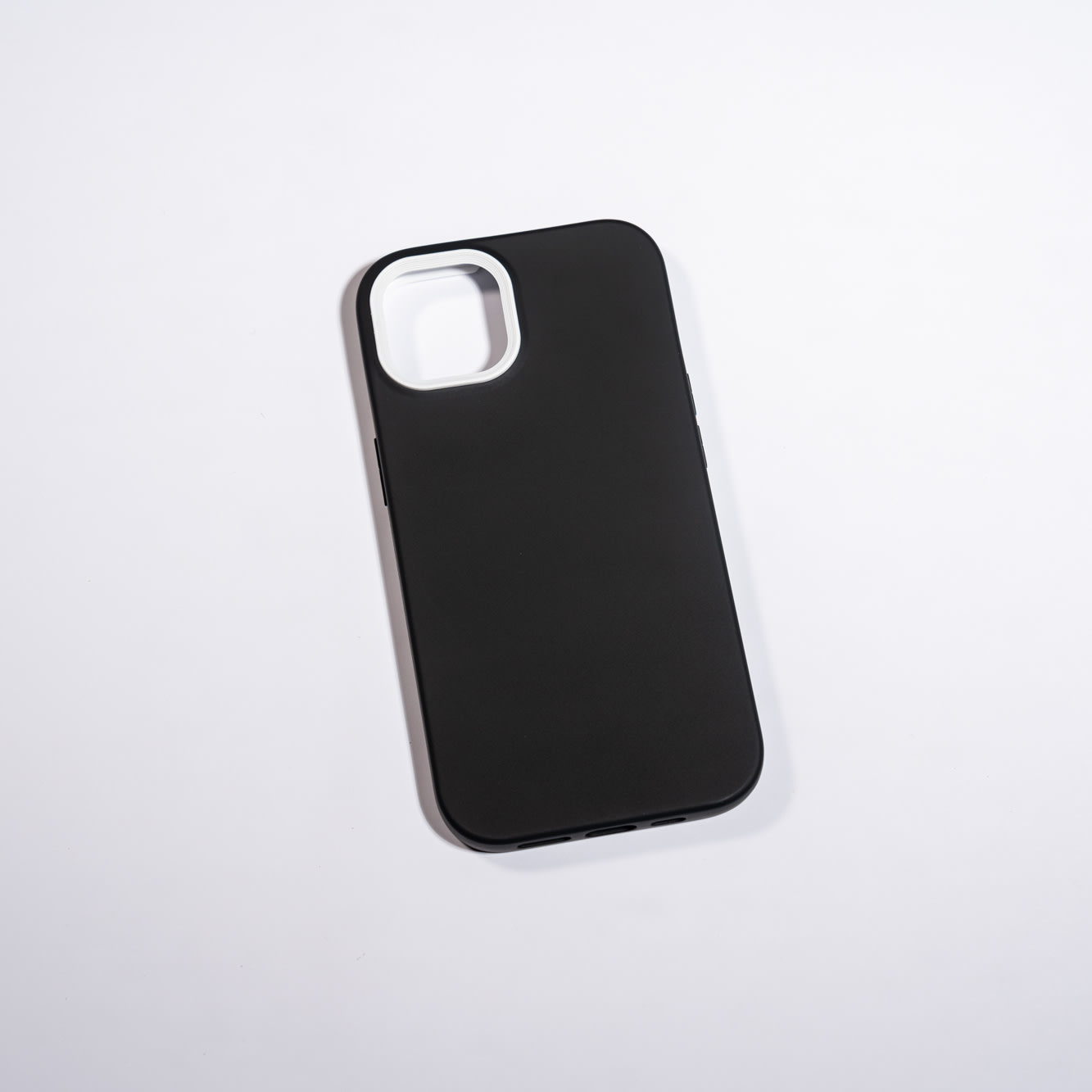 ANTIGOLPE 360 NEGRO IPHONE 13 | OnlyiPhone Temuco