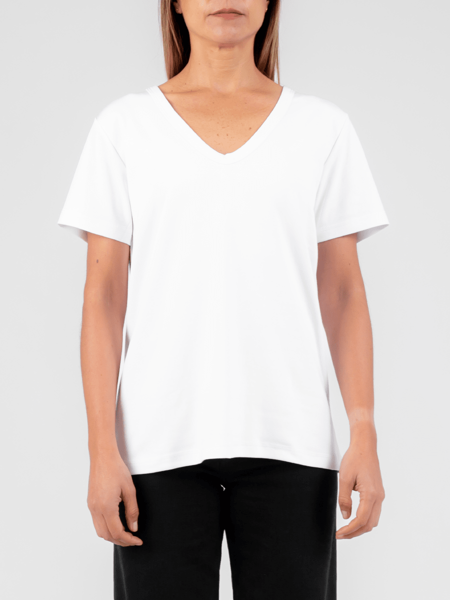 Polo Básico Cuello V Mujer | Market Perú