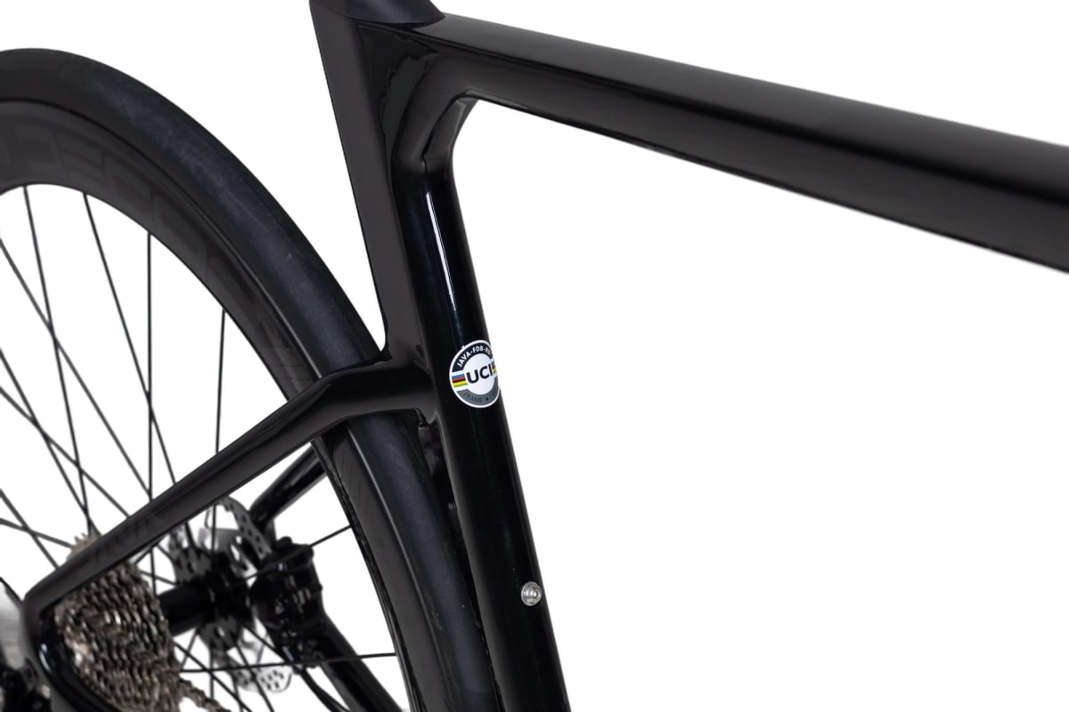 Fuoco Top R7120 | Java Bikes