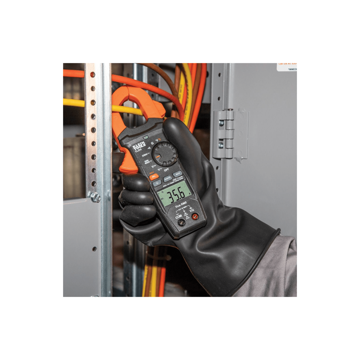 AMPERIMETRO DE TENAZA 400A. MARCA KLEIN TOOLS | Comercial Gyma