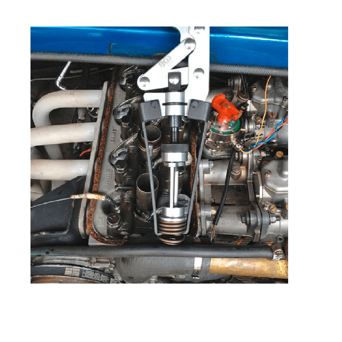 PRENSA RESORTES DE VÁLVULAS PARA MOTORES MARCA FORCE 62109 | Comercial Gyma