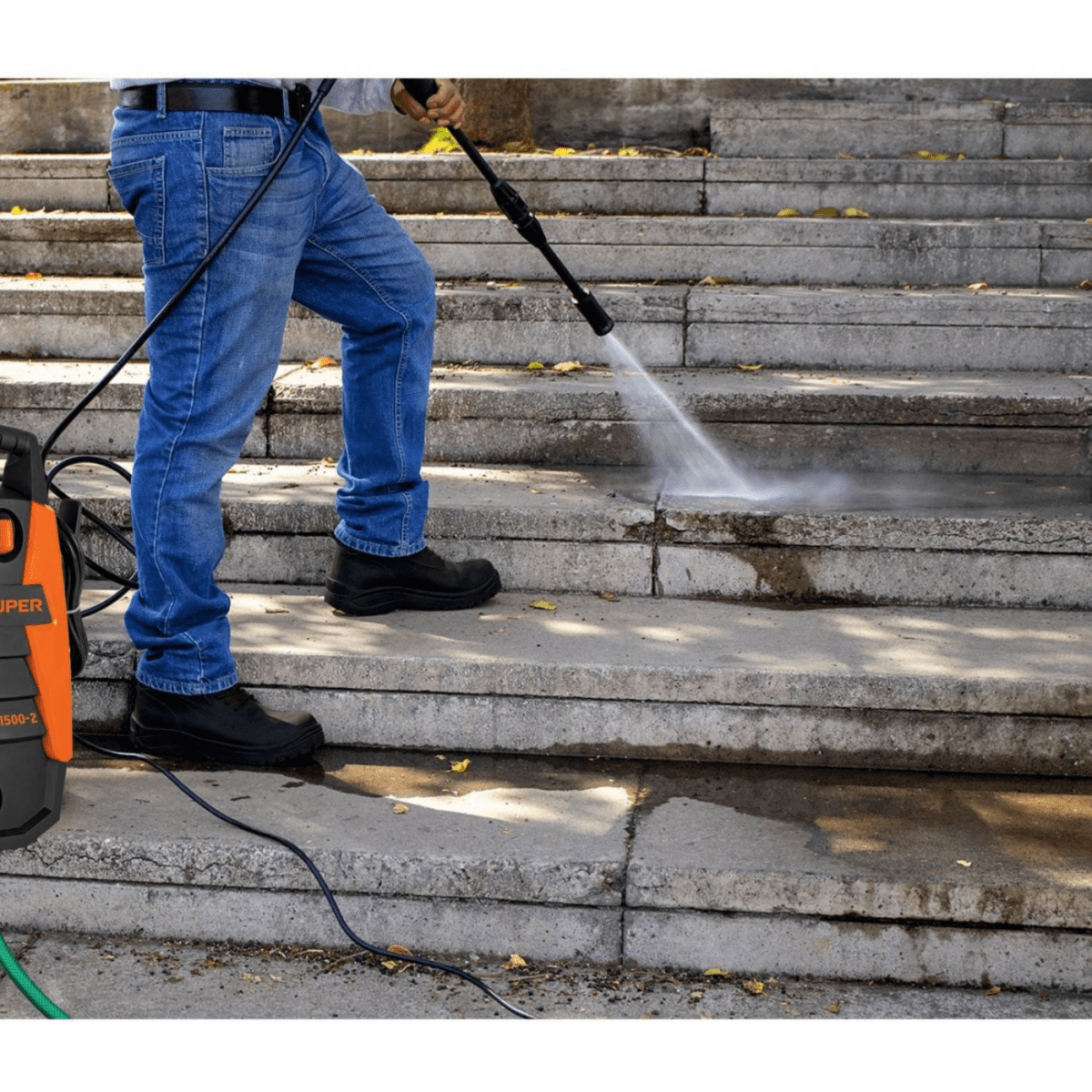 Hidrolavadora 1400W 1500 PSI + Manguera 15 metros Truper | Corporacion Ferremax