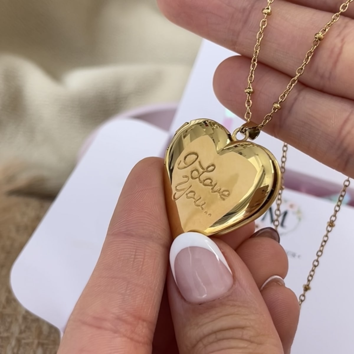 Collar con relicario corazón dos fotos personalizado dorado / unidad ...