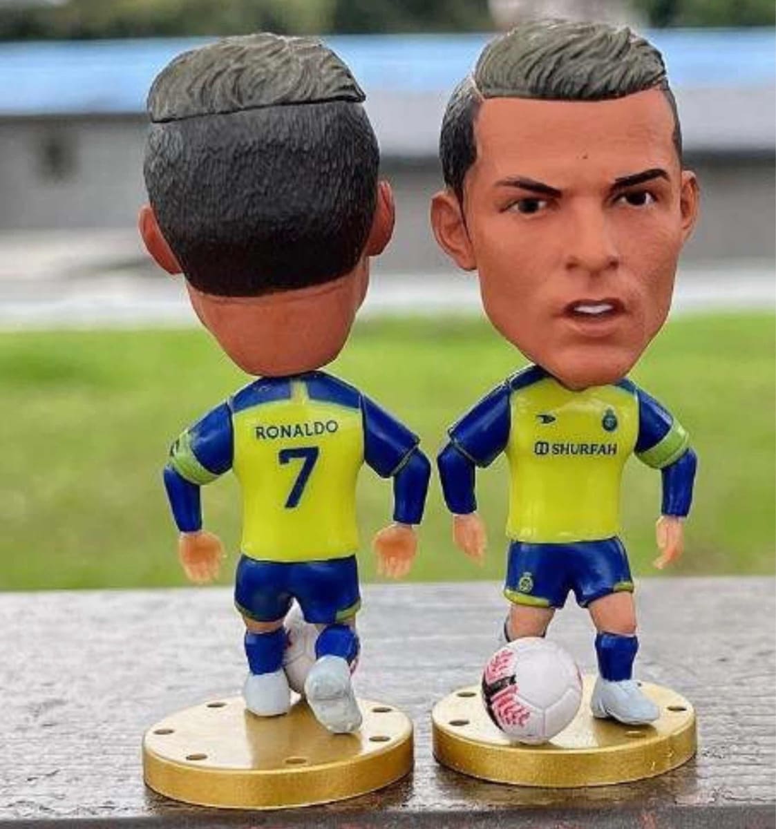 Figura 7 Cm Futbolista Cristiano Ronaldo Shurfah Al Nassr | DYSHOPNOW