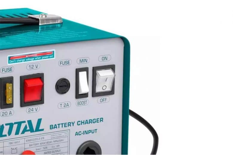 CARGADOR DE BATERÍA 12/24V TBC1601 | iTools Store