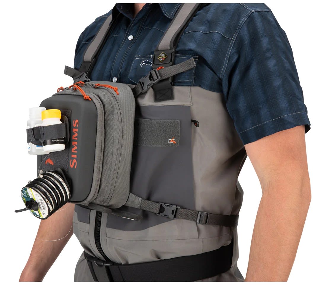 FREESTONE CHEST PACK SIMM'S | Patagonia Explorer Tienda Online