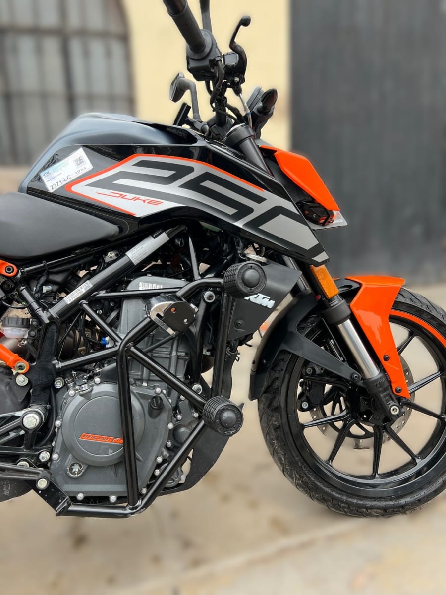 SLIDER KTM DUKE 250/390 2022-23 NEGRO DOBLE TOPE -KN | J2 RACING