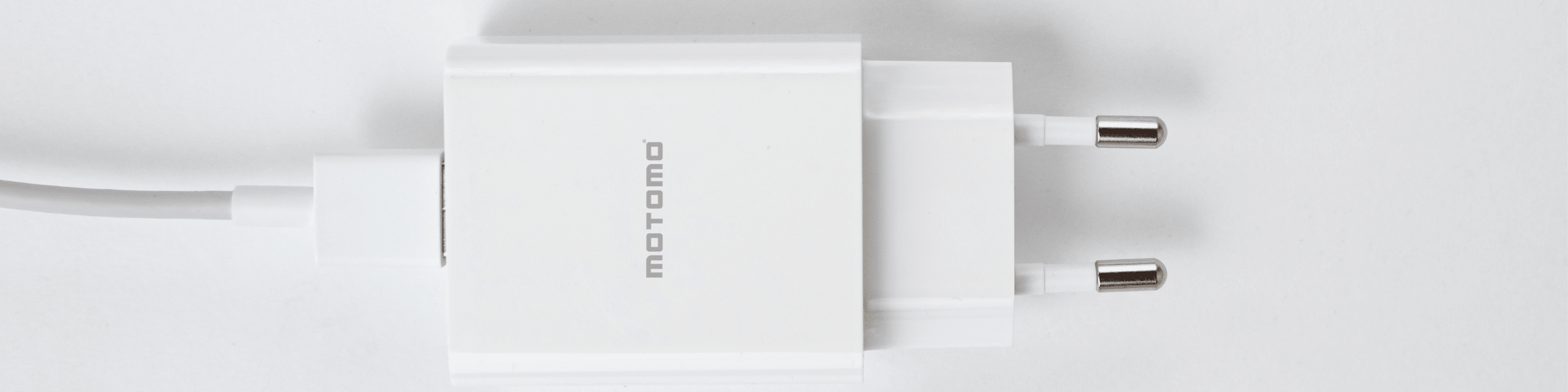 Cables y Adaptadores | motomo